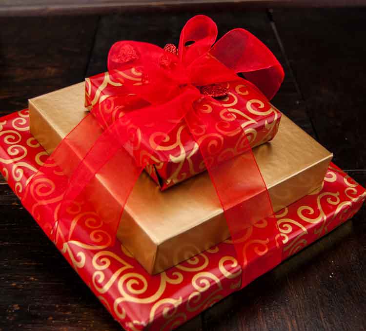 Valentine's Gold Scroll Stack